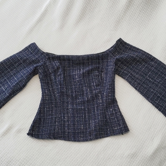 Zara | Tops | Zara Off The Shoulder Top Side Zipper Navy Black White Xs ...